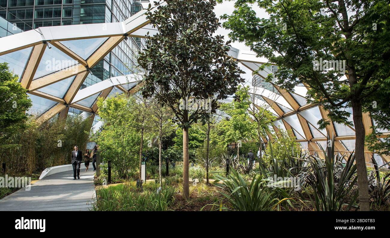 Opening Day Canary Wharf Crossrail Station - landscape design by ...