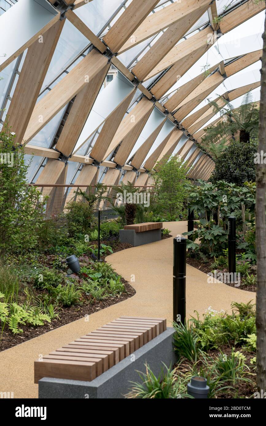 Opening Day Canary Wharf Crossrail Station - landscape design by ...