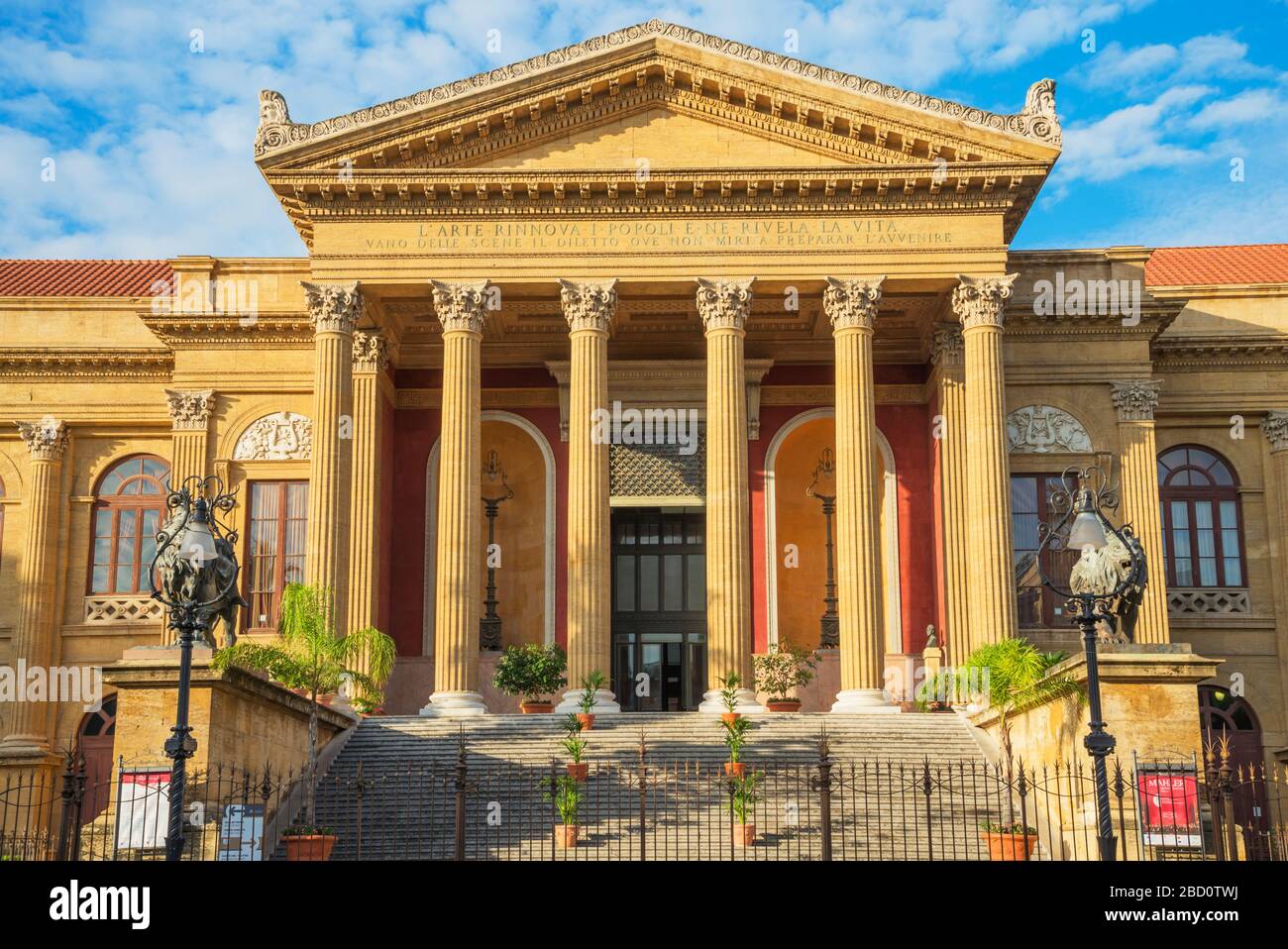 Teatro Massimo, Palermo, Sicily, Italy Stock Photo - Alamy