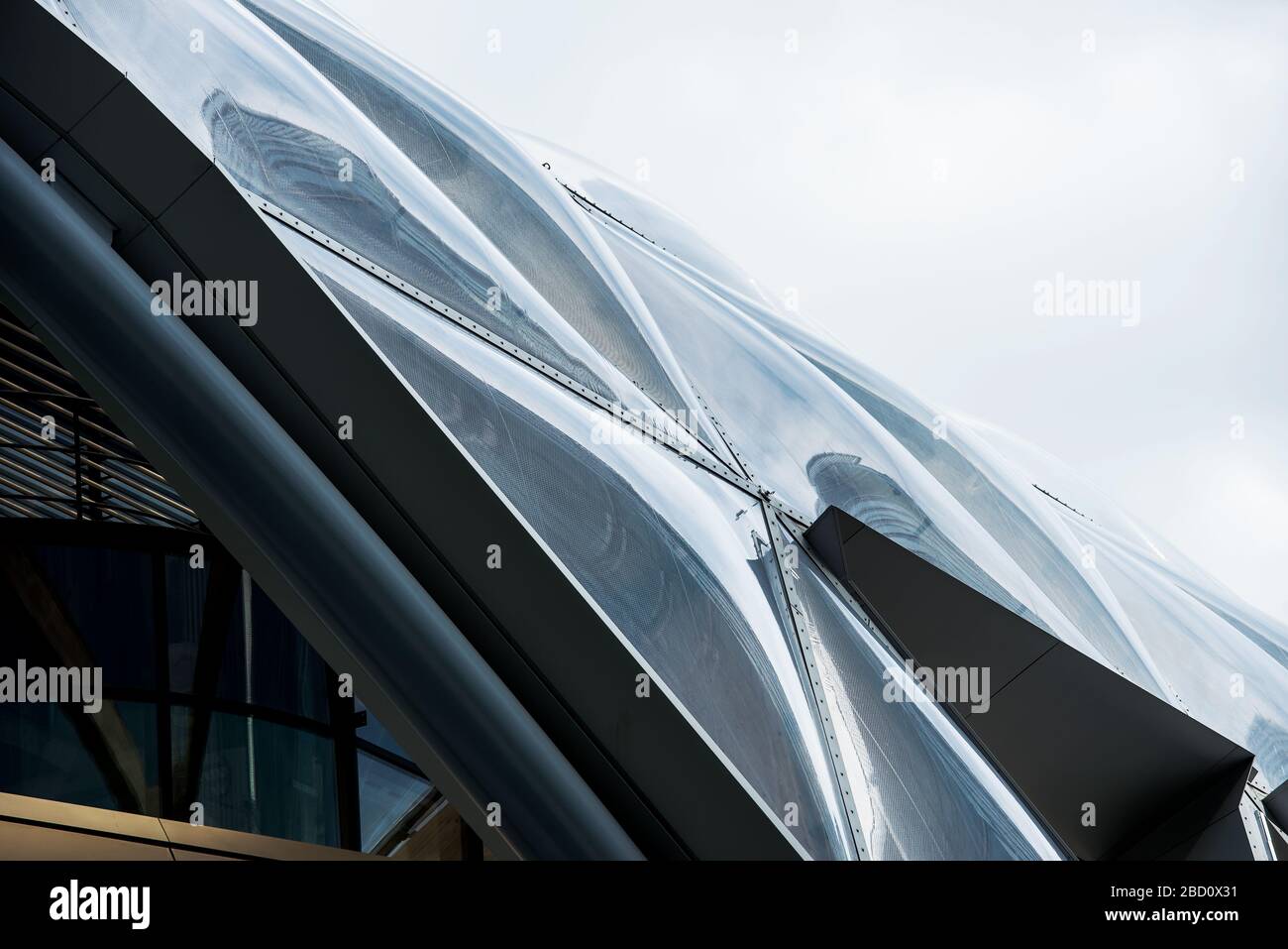 Opening Day Canary Wharf Crossrail Station - landscape design by ...