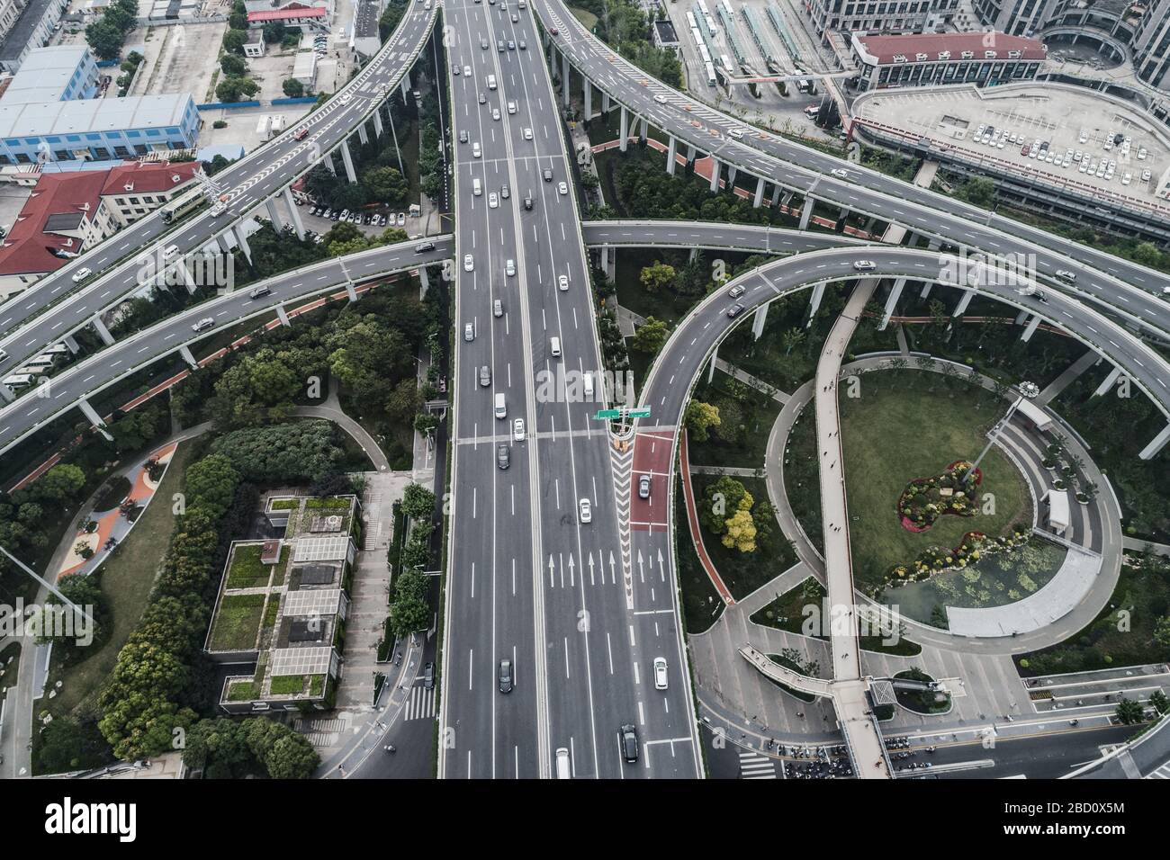 Overpass highway hi-res stock photography and images - Alamy