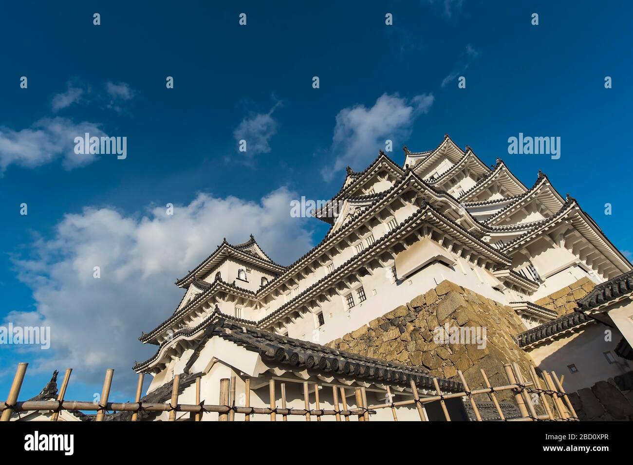 View himeji castle hyogo hi-res stock photography and images - Alamy