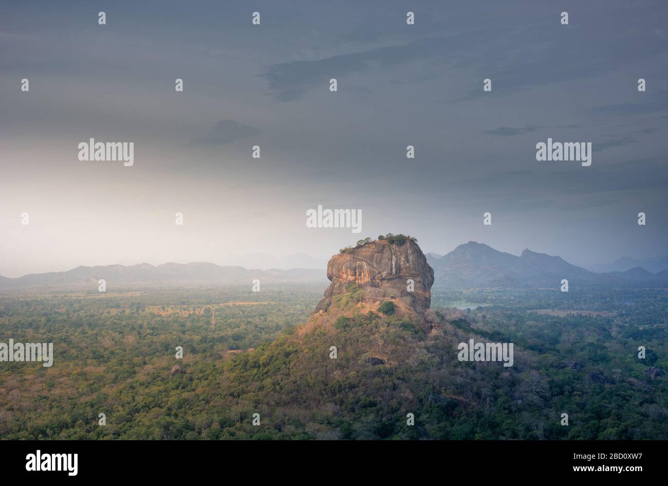 Sigiriya aerial view hi-res stock photography and images - Alamy