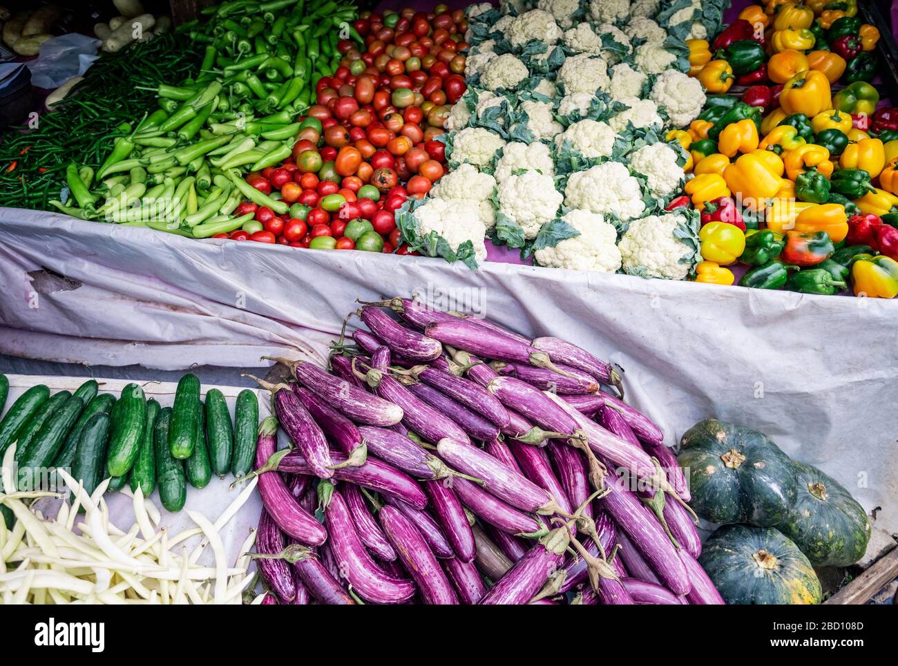 Sri lanka kandy vegetable shop hi-res stock photography and images - Alamy