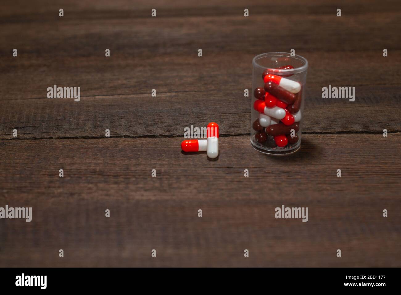 Antibiotics pharmacy hi-res stock photography and images - Alamy