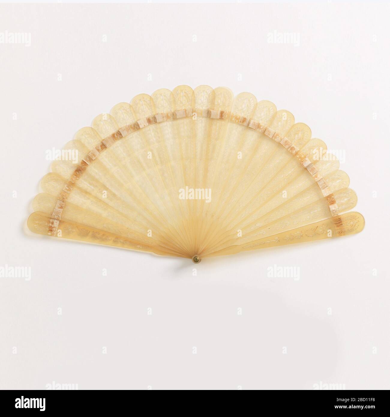 Bris fan. Research in ProgressBrisé fan with pierced yellow bone ...