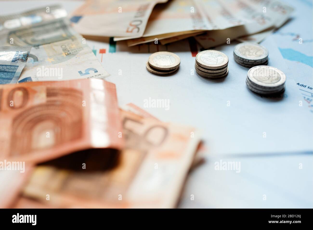 Money with table pound hi-res stock photography and images - Alamy