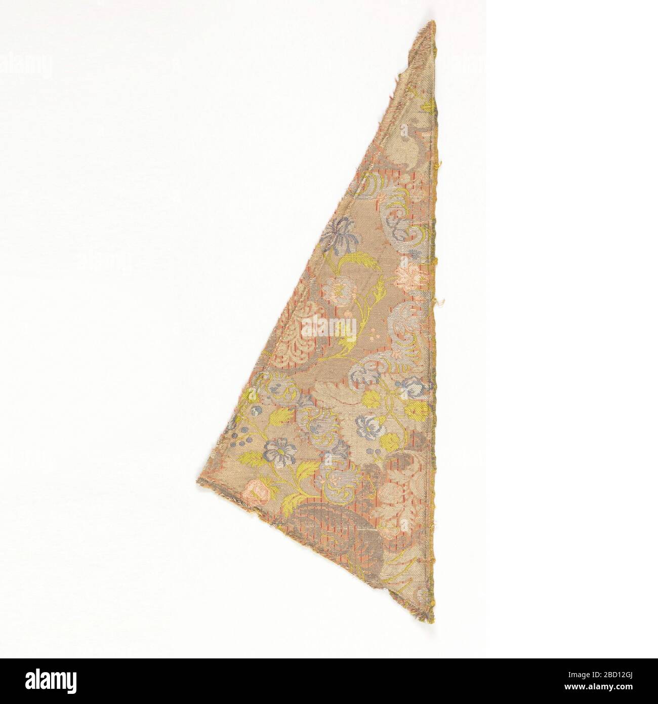 Textile. Research in ProgressComplex metallic patterning with two side ...