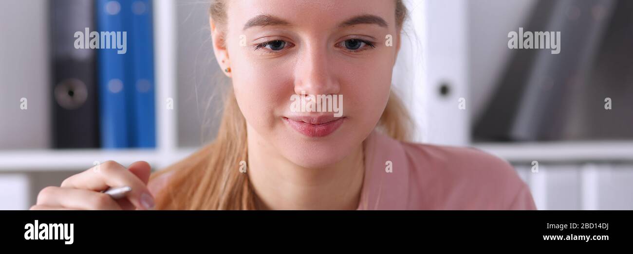 Lady Signing High Resolution Stock Photography and Images - Alamy