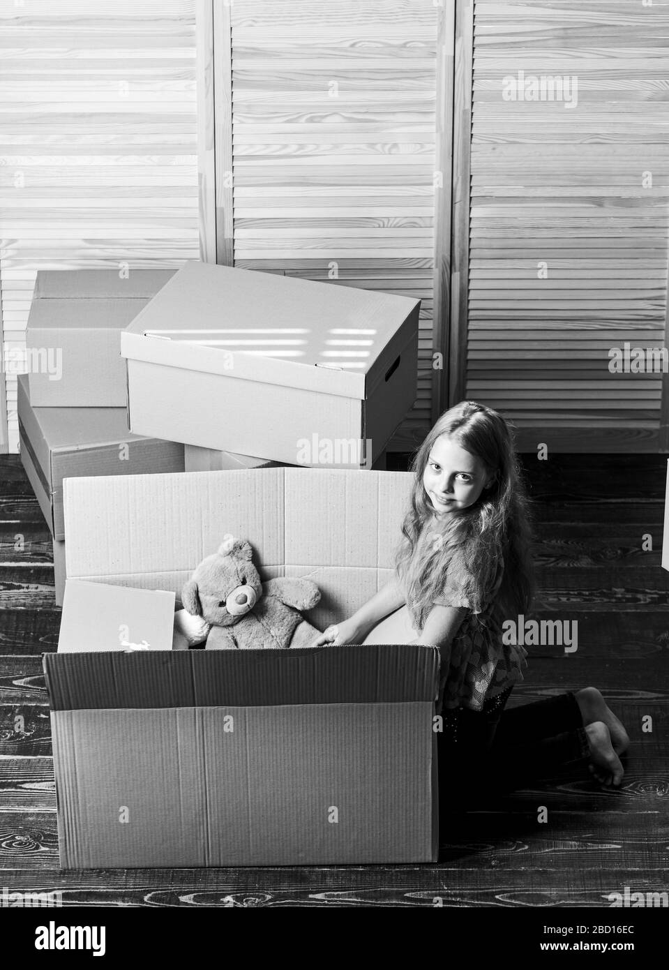 Happy childhood. Relocating family stressful for kids. Kid girl ...