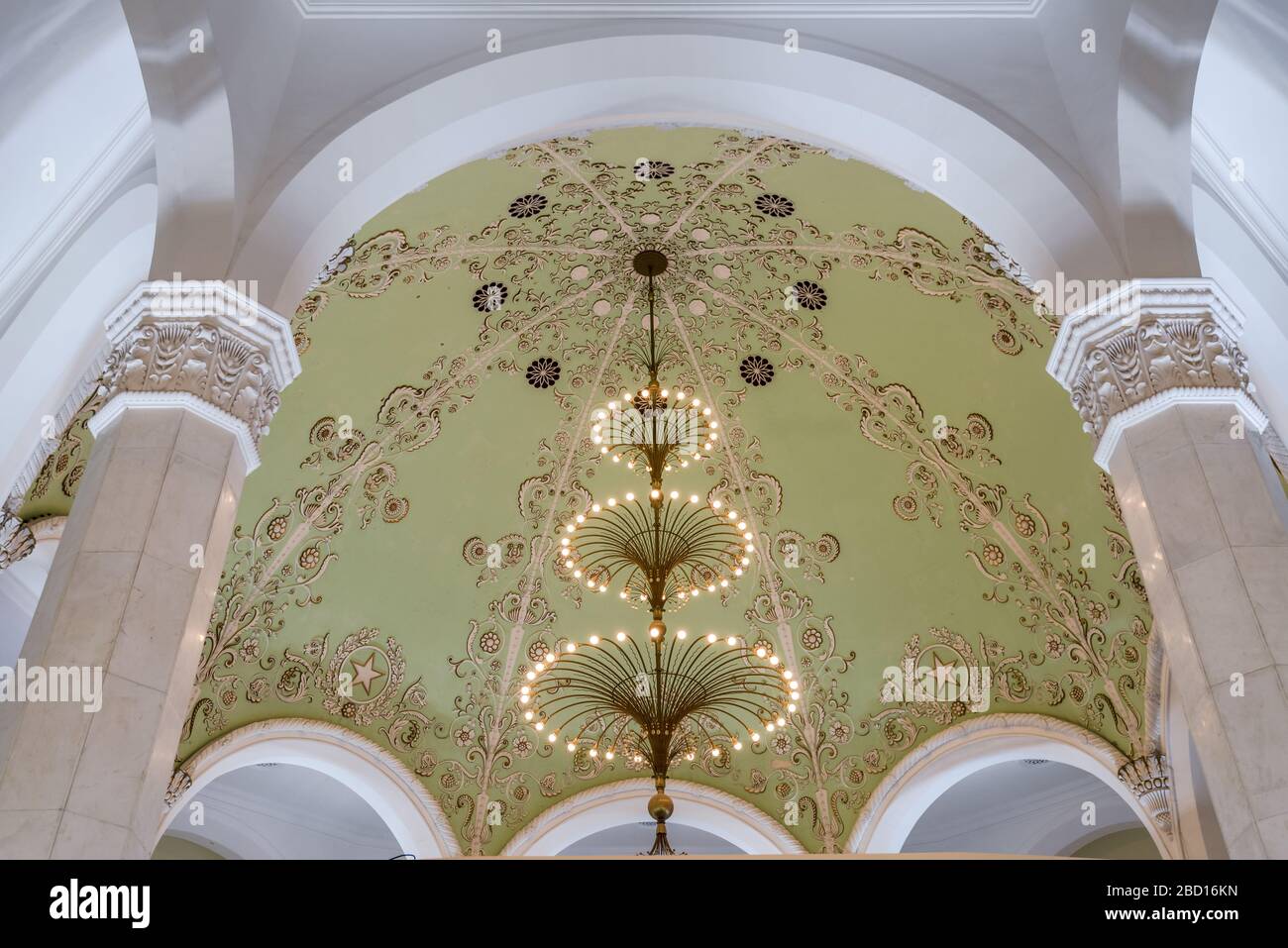 Interior and rooftop of domical architecture Stock Photo - Alamy