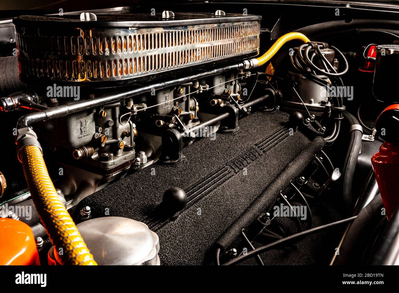 Ferrari's 3lt V12 Engine used in the Ferrari 250 Stock Photo - Alamy