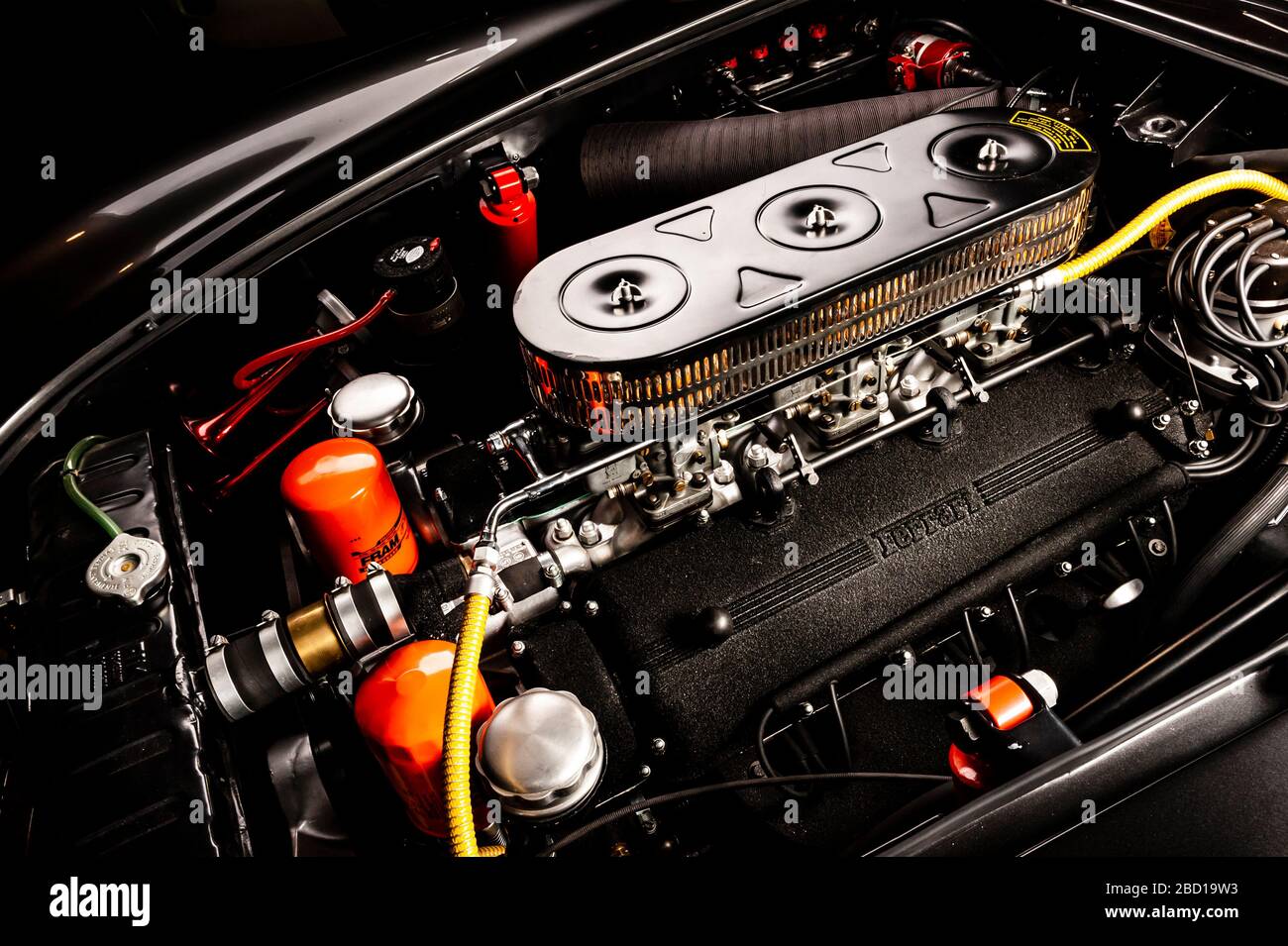 Engine in ferrari hi-res stock photography and images - Alamy