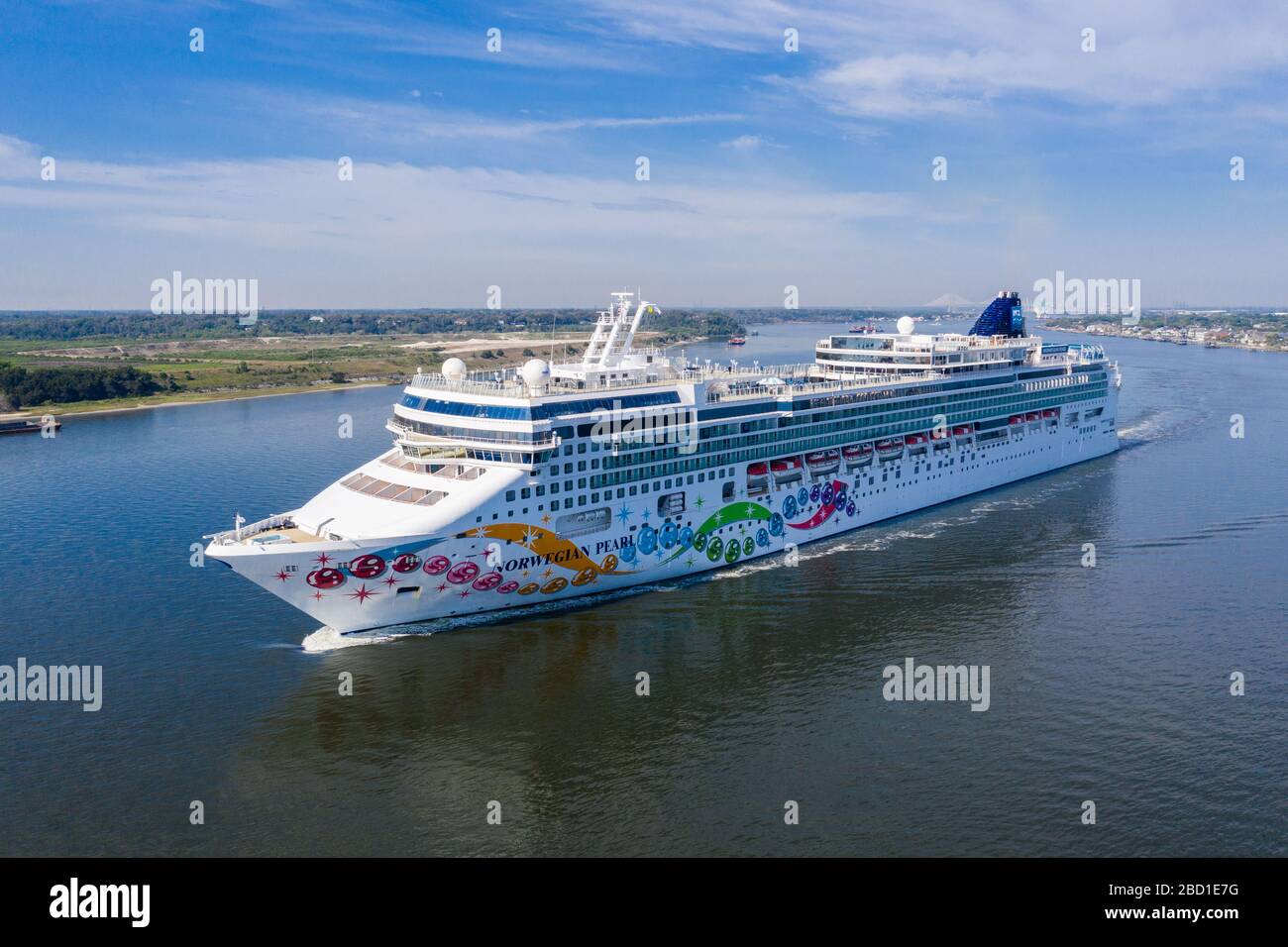 Empty cruise hi-res stock photography and images - Alamy