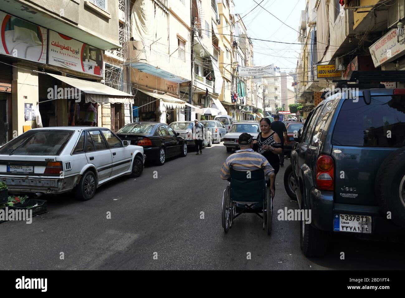 Women daily life lebanon hi-res stock photography and images - Alamy