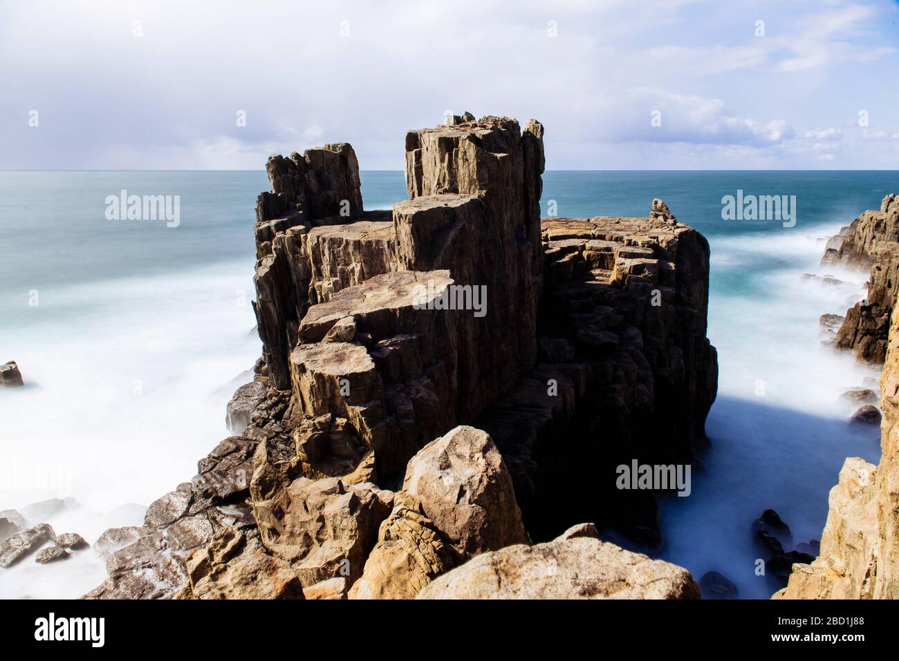 Tojinbo cliffs overlooking the Sea of Japan Stock Photo - Alamy