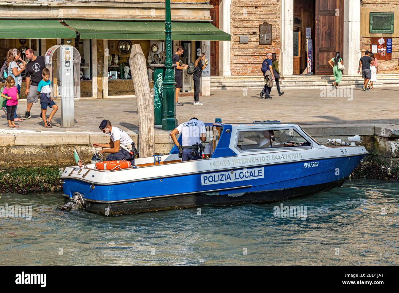 Police patrol boat hi-res stock photography and images - Alamy