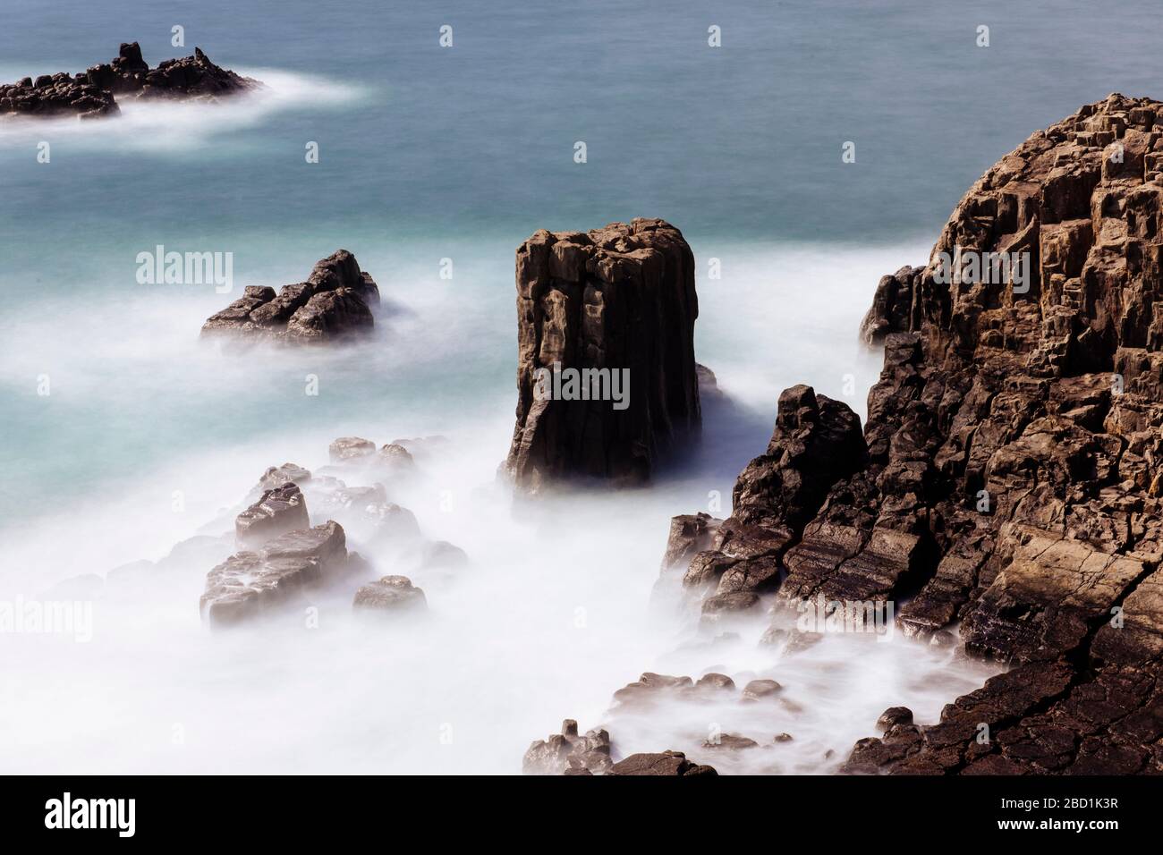 Tojinbo cliffs overlooking the Sea of Japan Stock Photo - Alamy