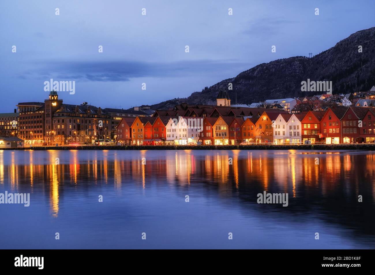 Bergen night panorama hi-res stock photography and images - Alamy