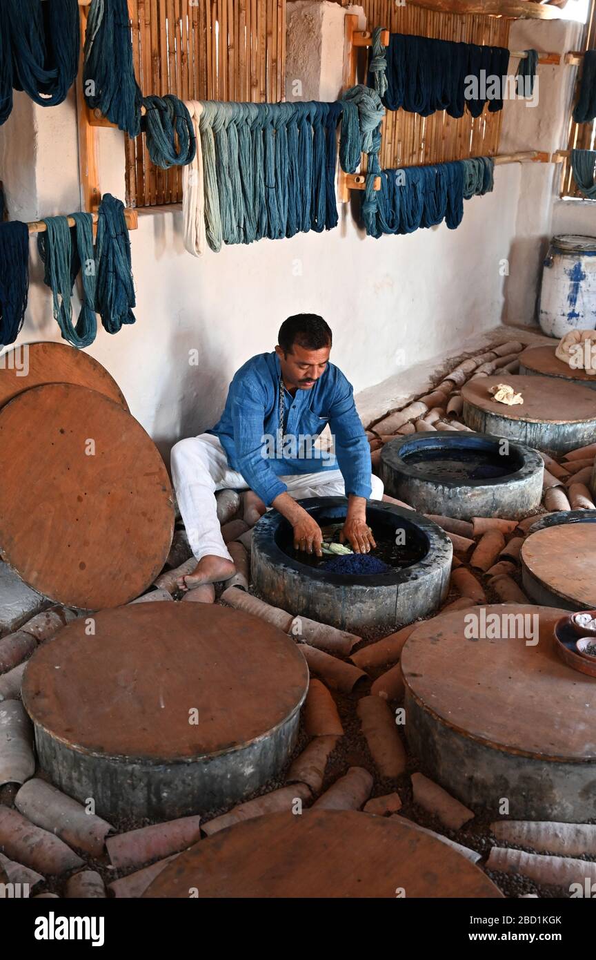 Indigo dyeing hi-res stock photography and images - Alamy