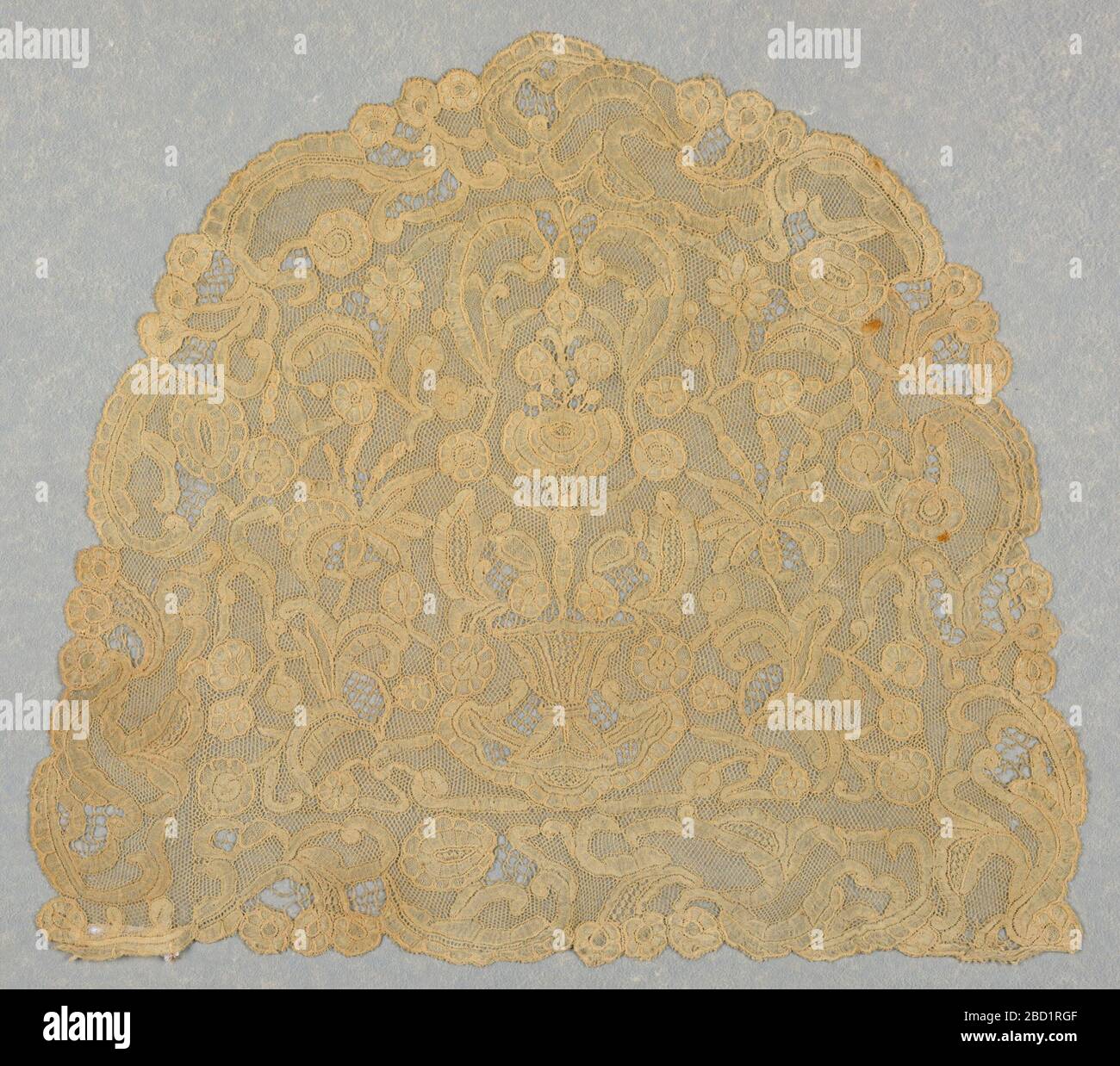 Symmetrical pot hi-res stock photography and images - Alamy