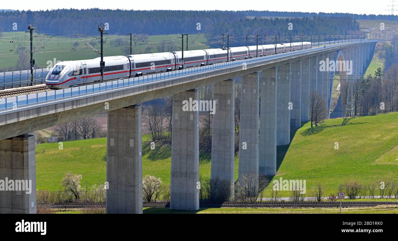 Longest train bridge in the world hi-res stock photography and images ...