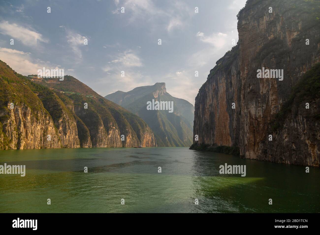 Entering the Three Gorges on the Yangtze River, near Chongqing, People ...