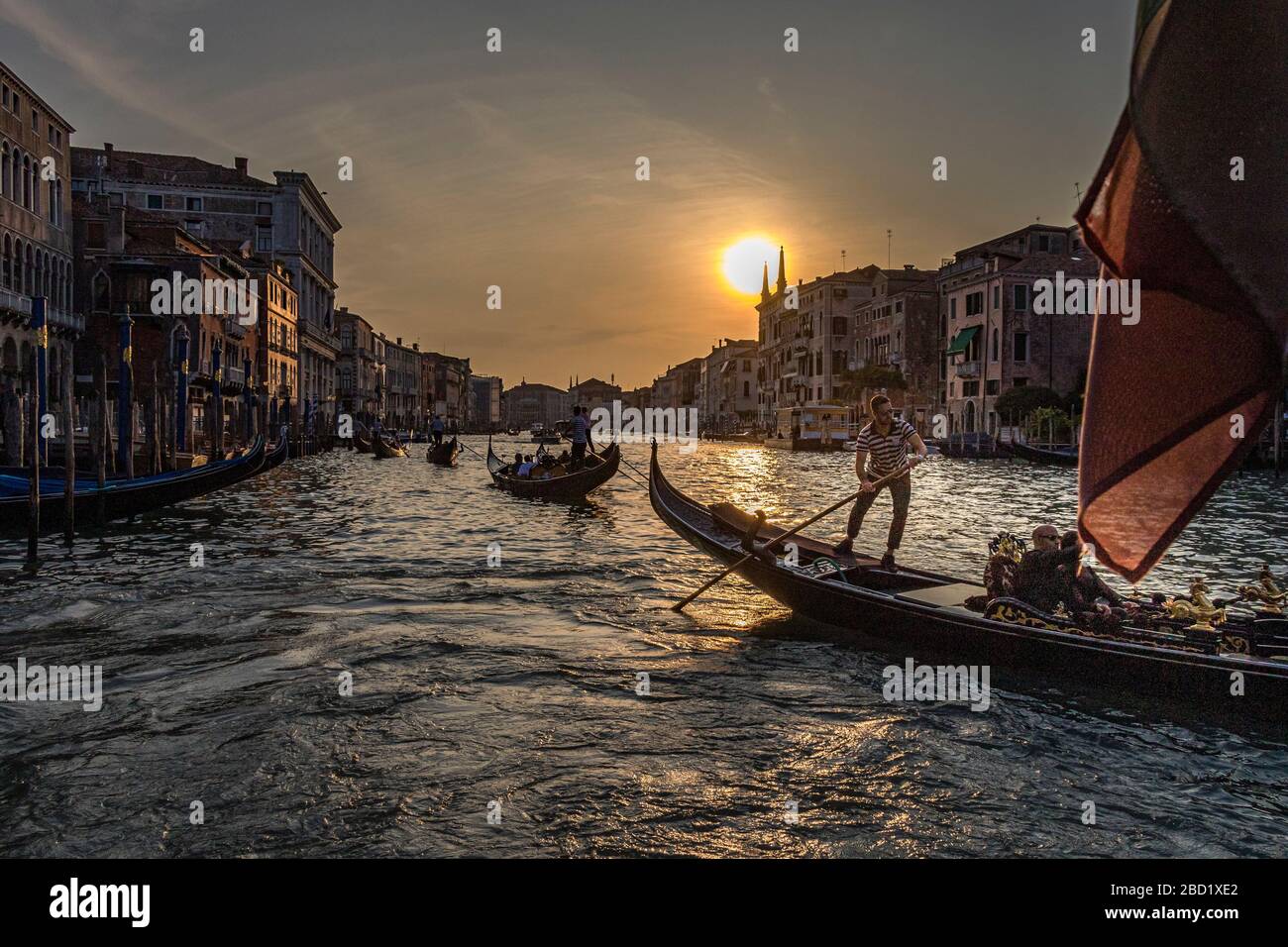 Venetian gondolas in water hi-res stock photography and images - Alamy
