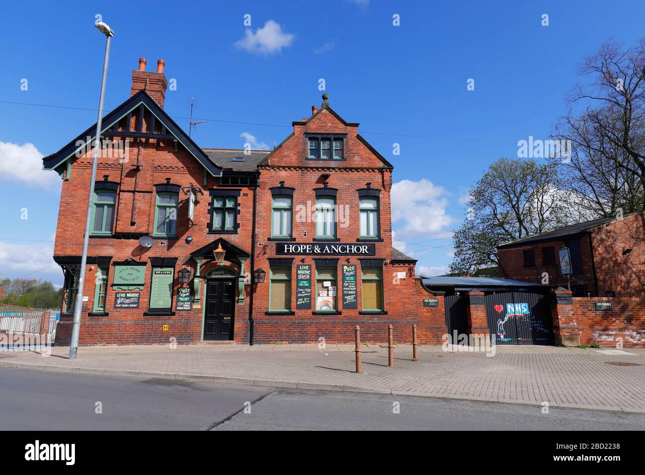 NHS mural on The Hope & Anchor Public House in Pontefract by local ...