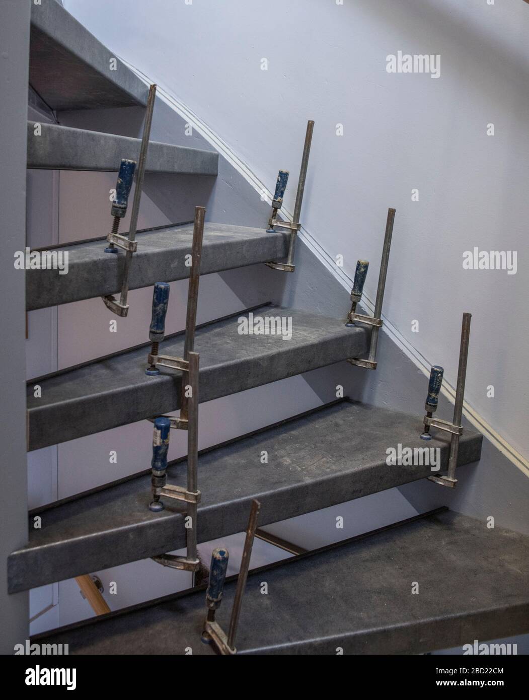 Gray concrete stairs hi-res stock photography and images - Alamy