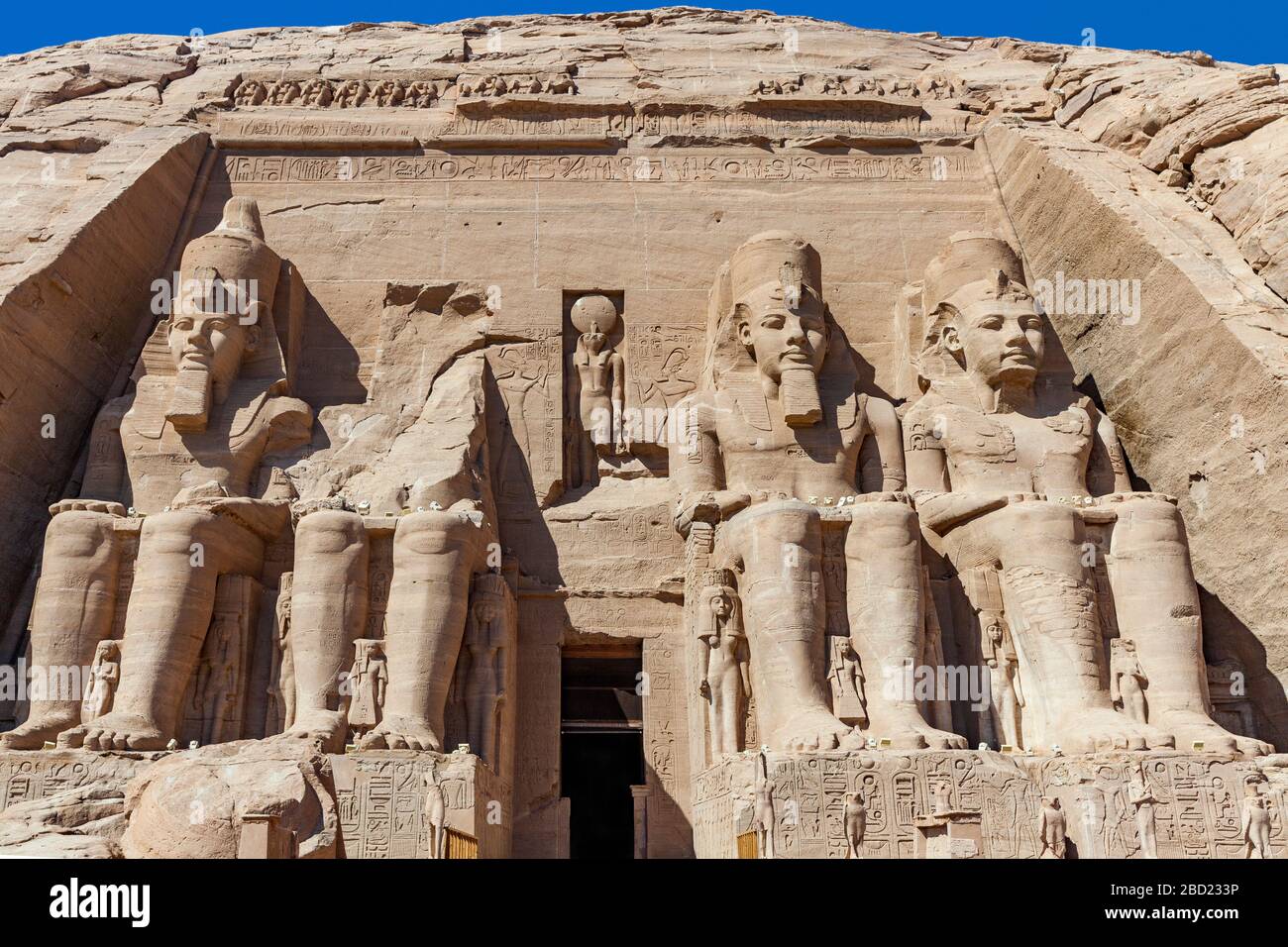 Temples of ramses ii hi-res stock photography and images - Alamy