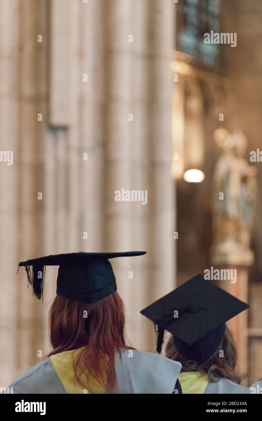 University graduands in Canterbury Cathedral during a graduation ...