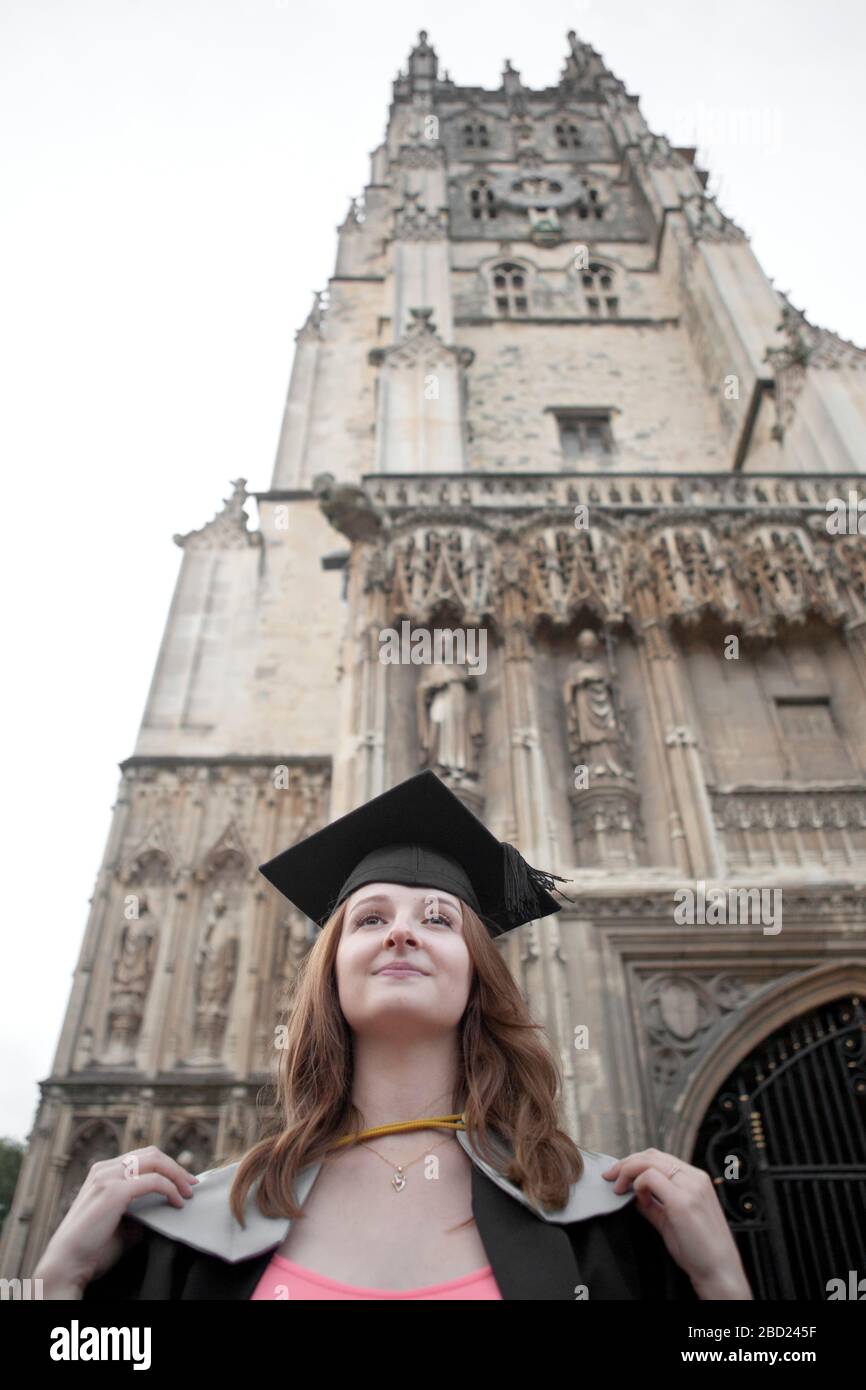 Female graduate students hi-res stock photography and images - Alamy