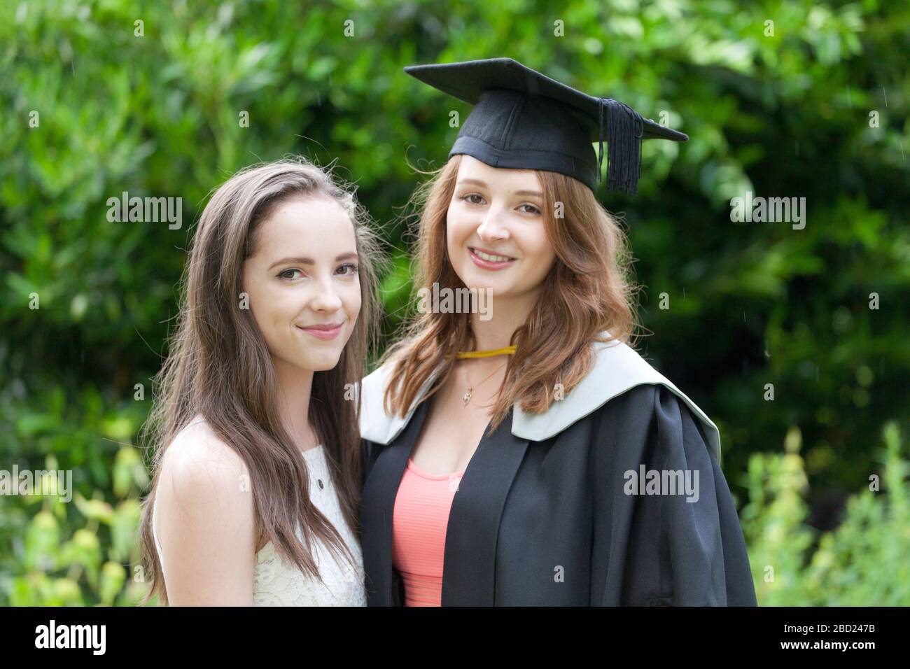 Sisters Graduation High Resolution Stock Photography and Images - Alamy