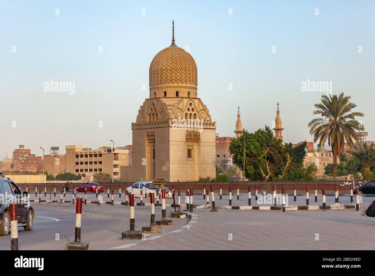 Islamic architecture cairo hi-res stock photography and images - Alamy