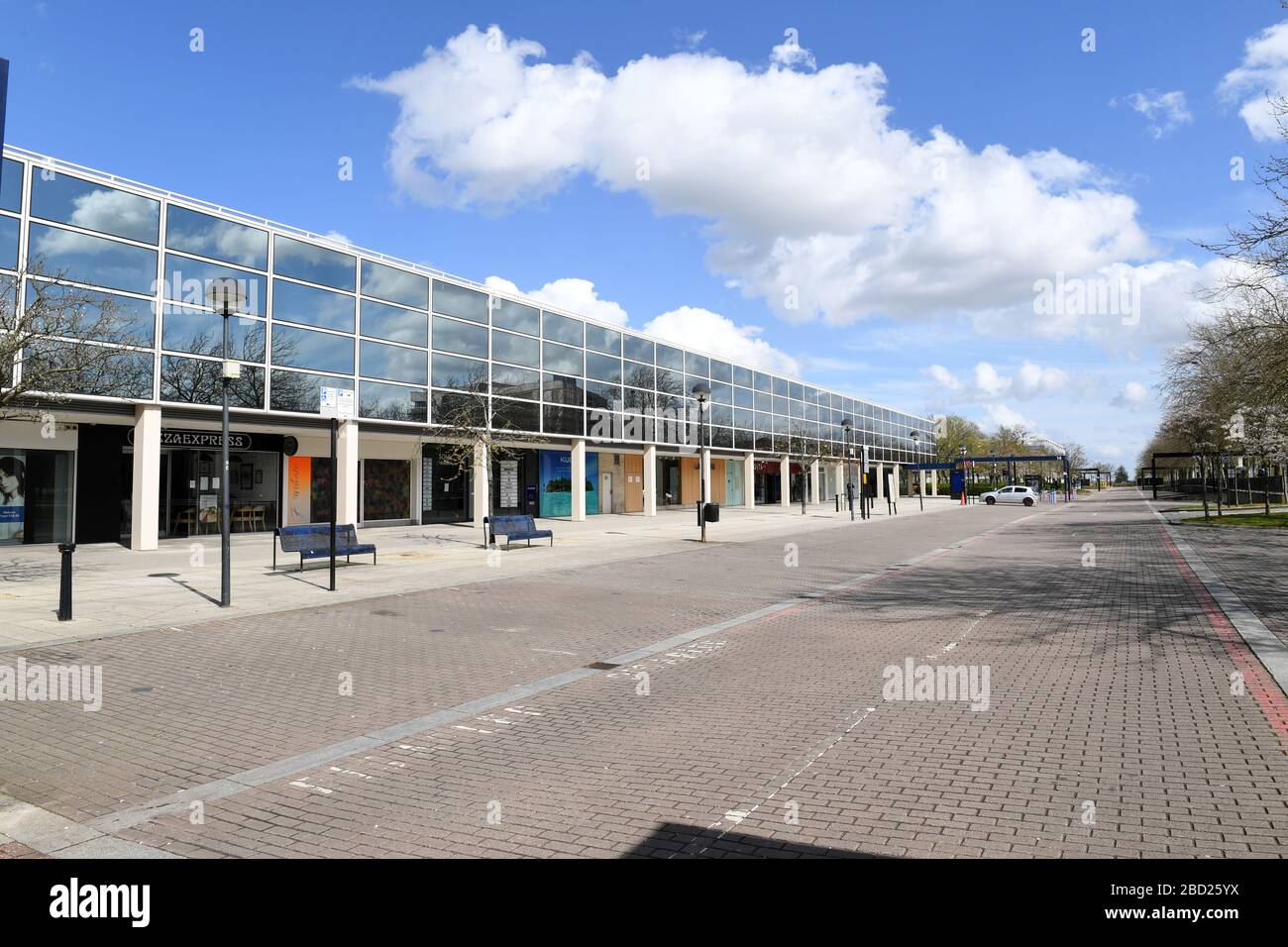 Central Milton Keynes Buildings Snow Dome Outdoor Market Blossom ...