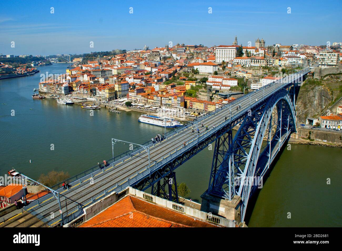 Illuminated famous bridge dom luis i in porto hi-res stock photography ...