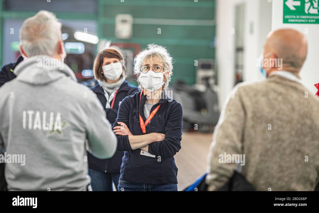 118 emergency unit italy hi-res stock photography and images - Alamy