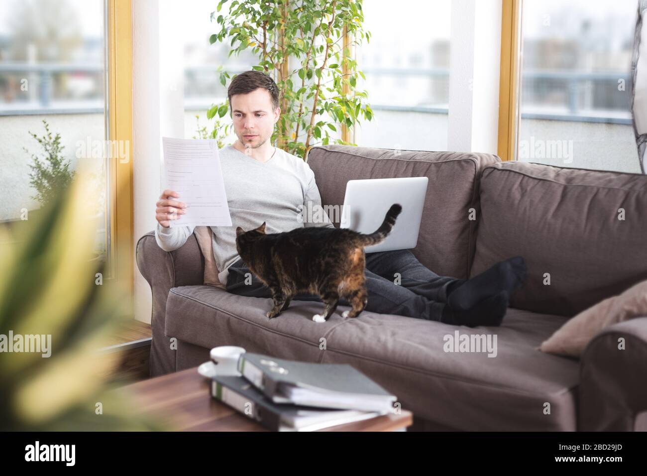 Paperwork home hi-res stock photography and images - Alamy