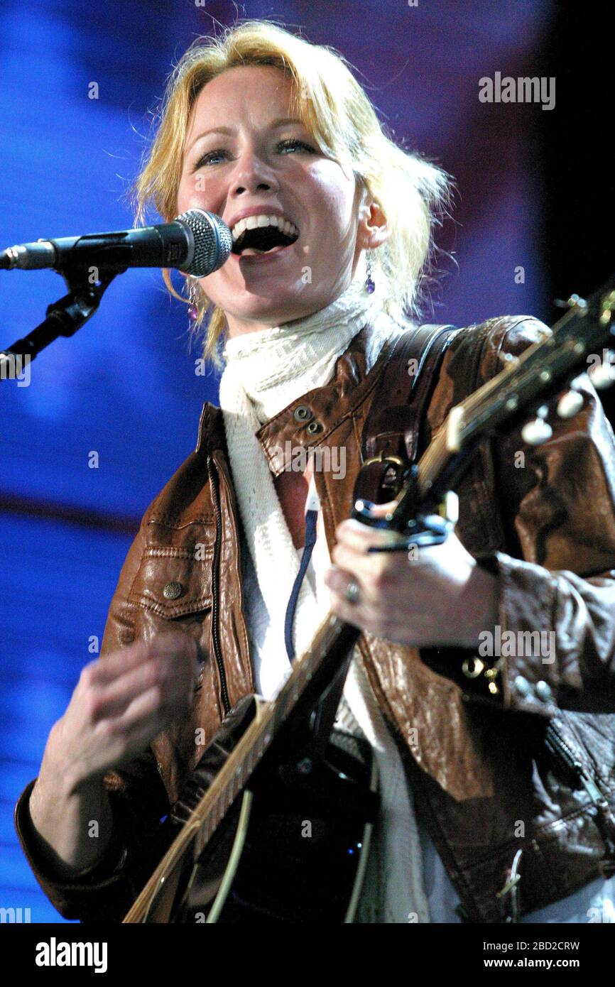 Shelby lynne hi-res stock photography and images - Alamy