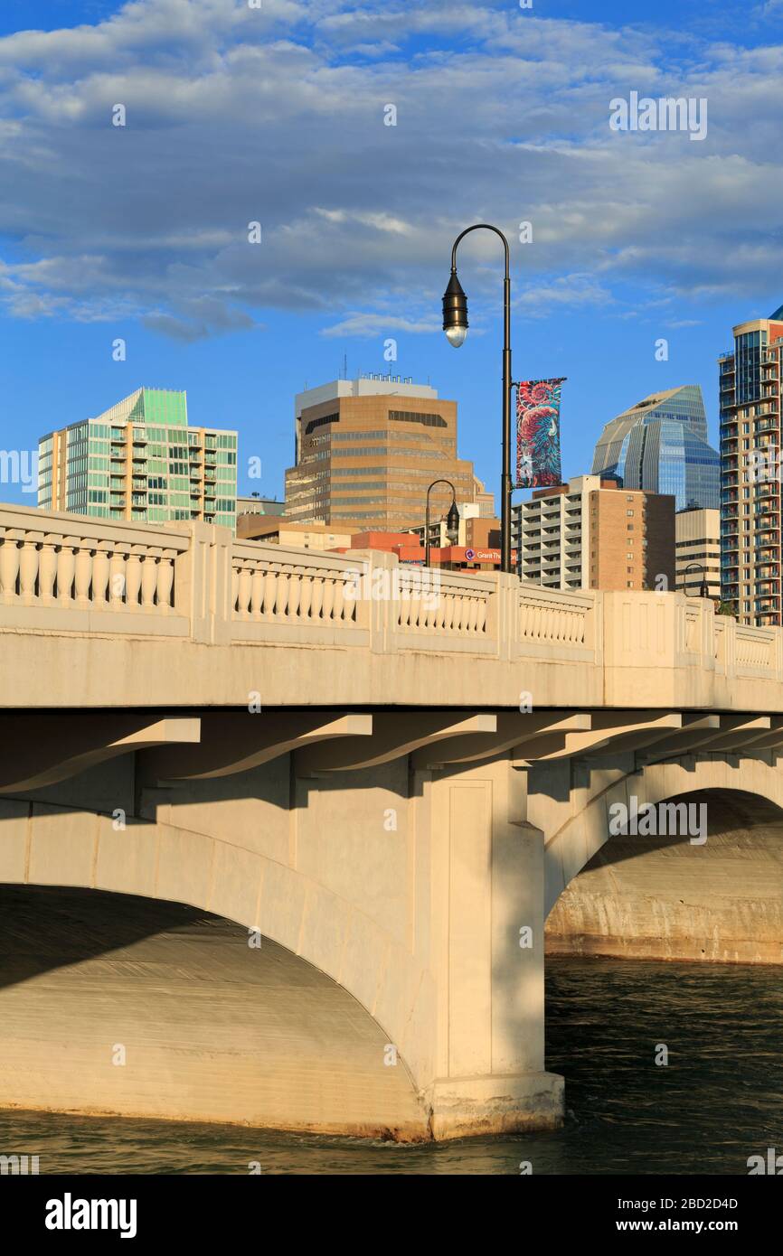 Kensington calgary hi-res stock photography and images - Alamy