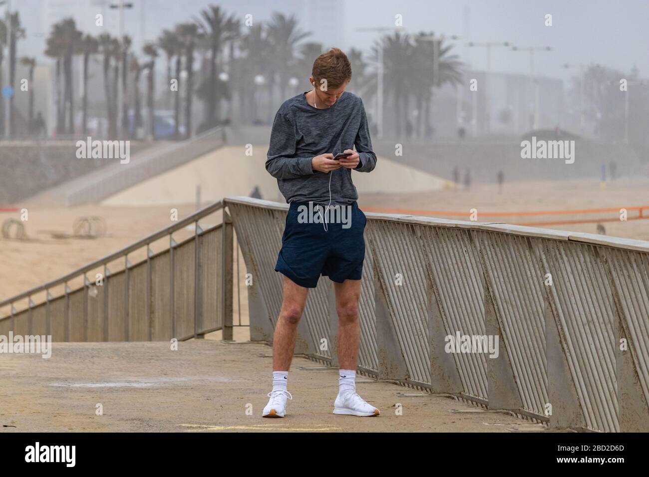 Burka beach hi-res stock photography and images - Alamy