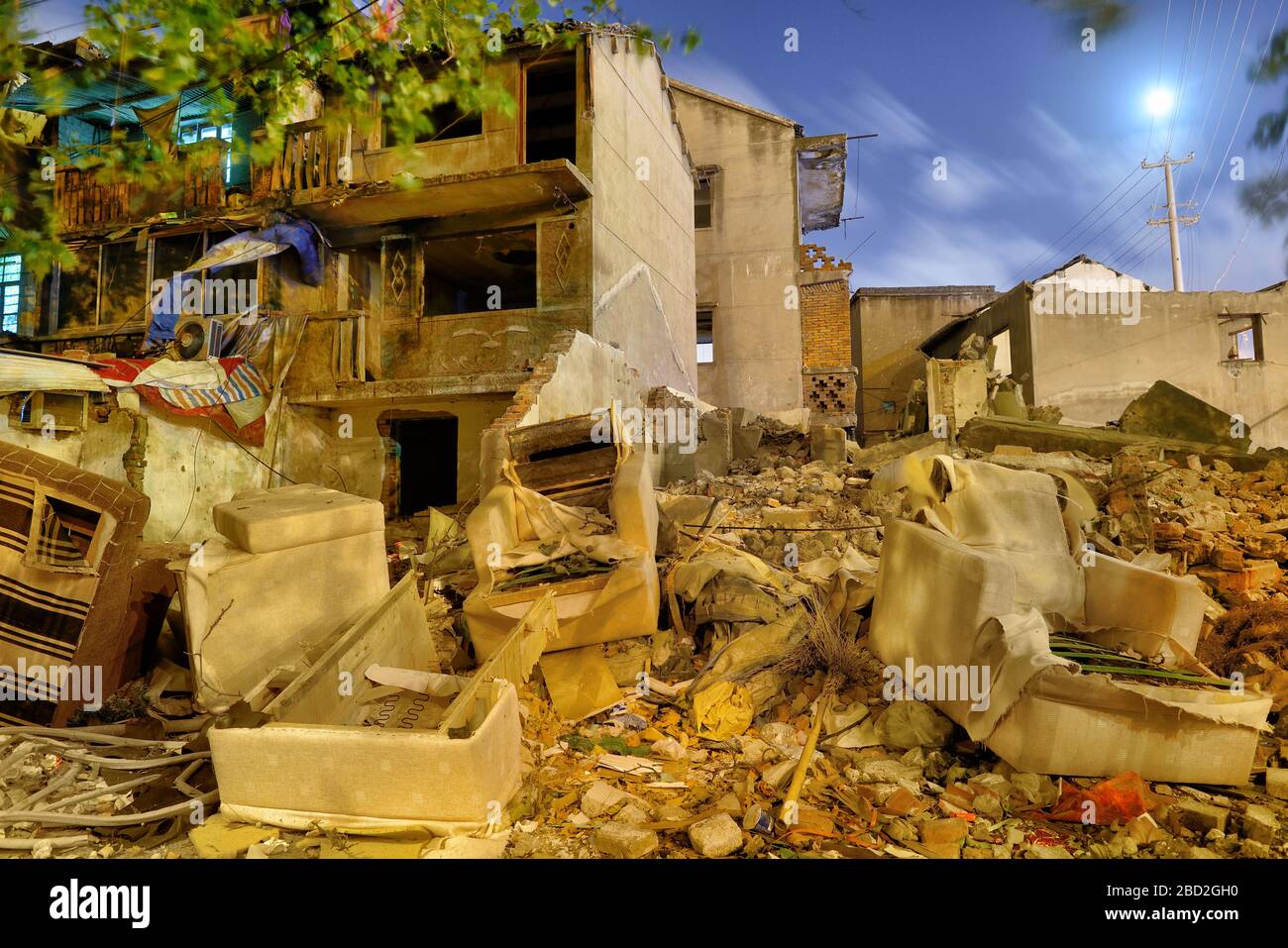 Abandoned partially demolished house hi-res stock photography and ...
