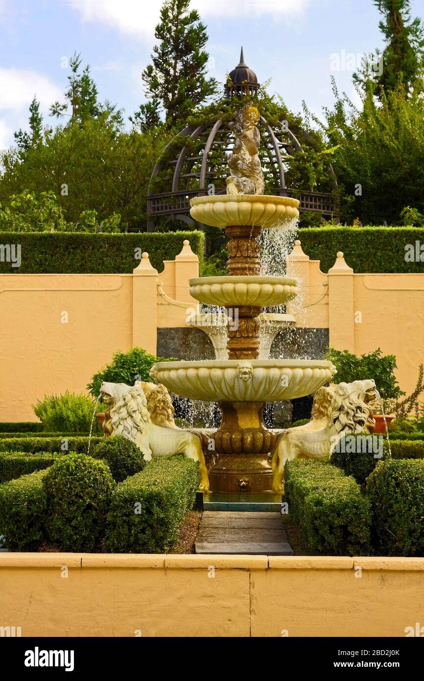 Three Flower Wall Fountain