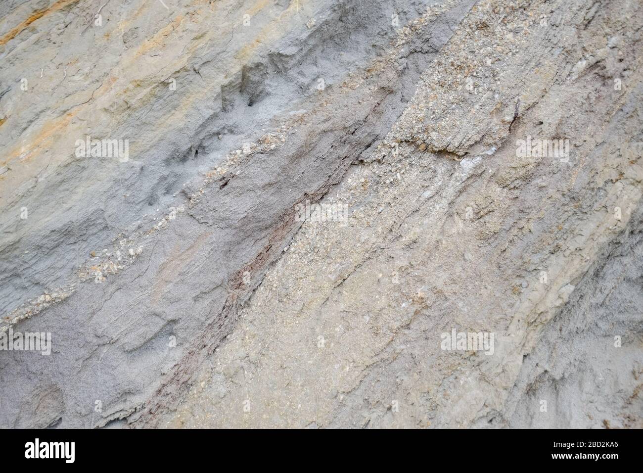 Pebbles rocks crack geology hi-res stock photography and images - Alamy