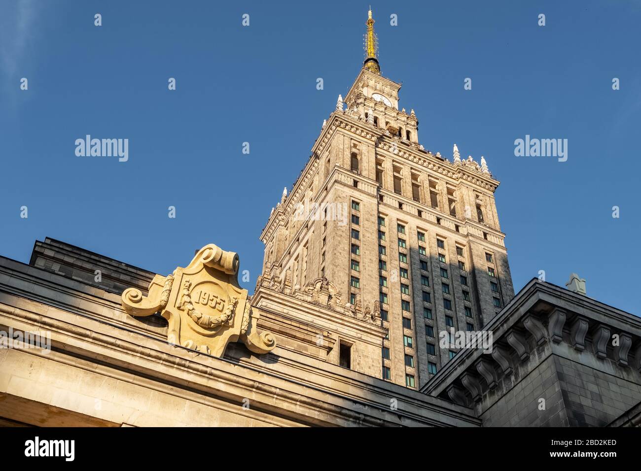 Science and culture hi-res stock photography and images - Alamy