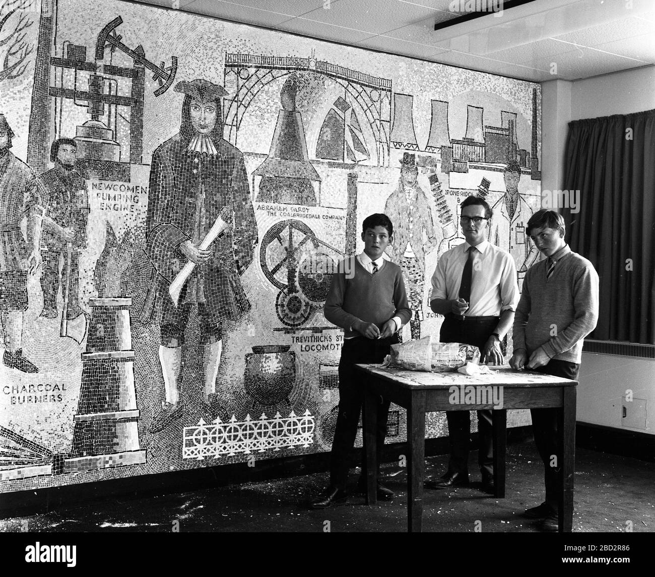 Pupils and staff from St Martins School, Oswestry July 2nd 1968 making ...