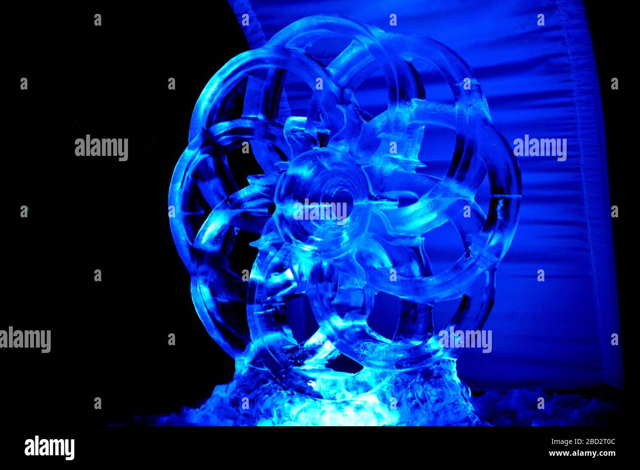 Ice sculpture that lights in the night Stock Photo - Alamy