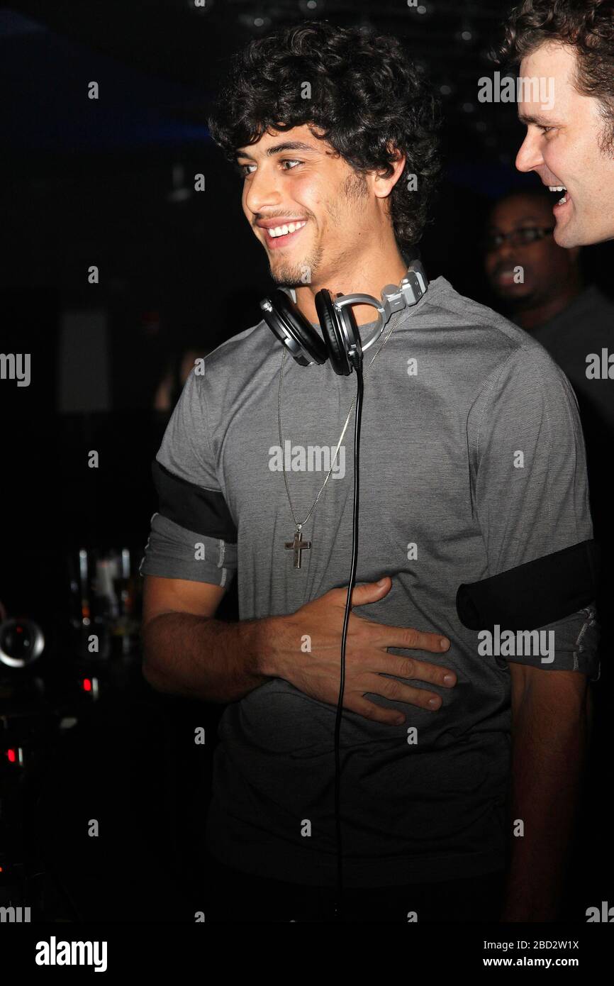 Brazilian sensation Jesus Luz DJ's a set at Dusk nightclub at Caesars ...