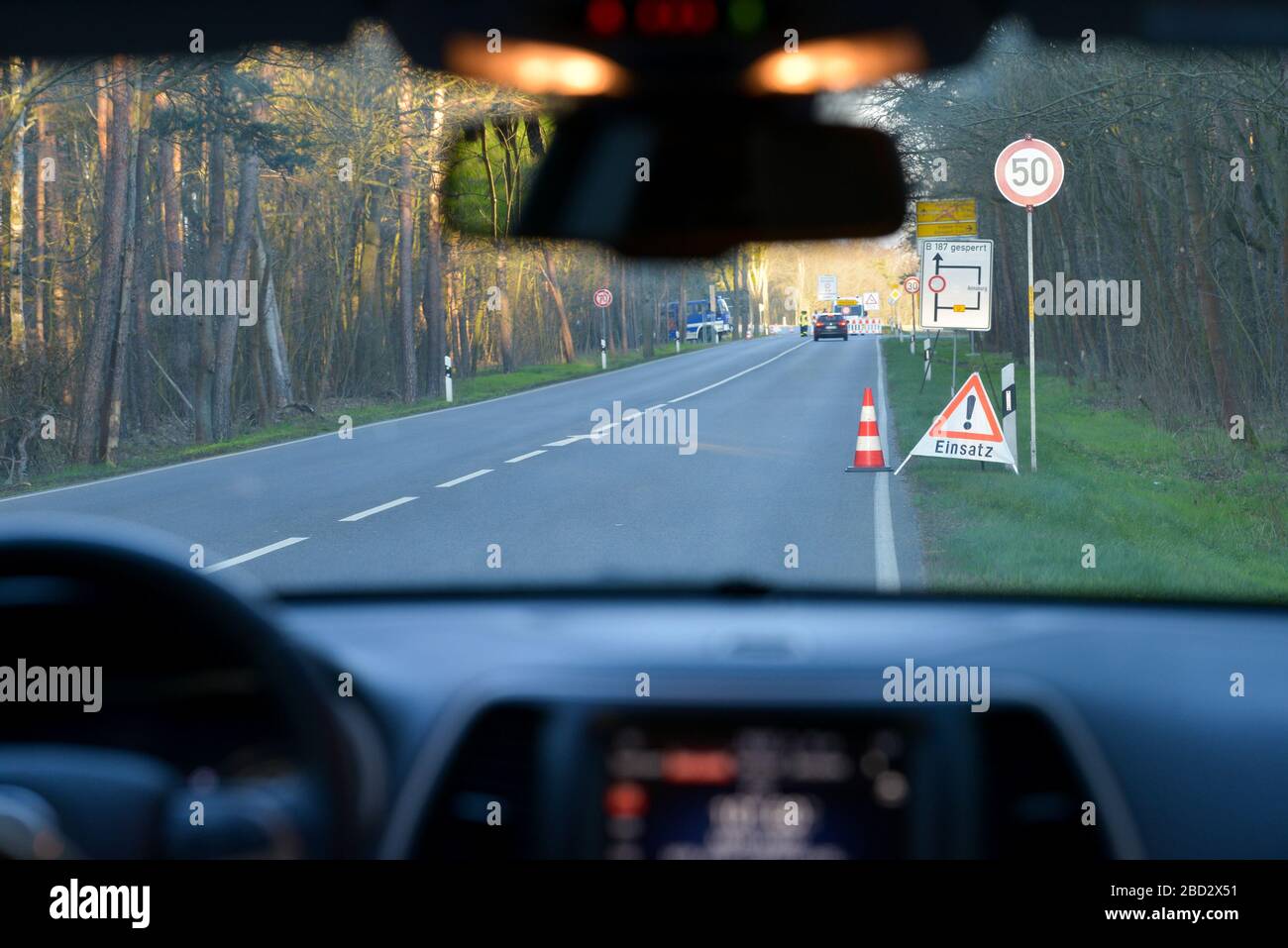 Jessen, Germany. 06th Apr, 2020. A sign at the roadside of the B187. A ...